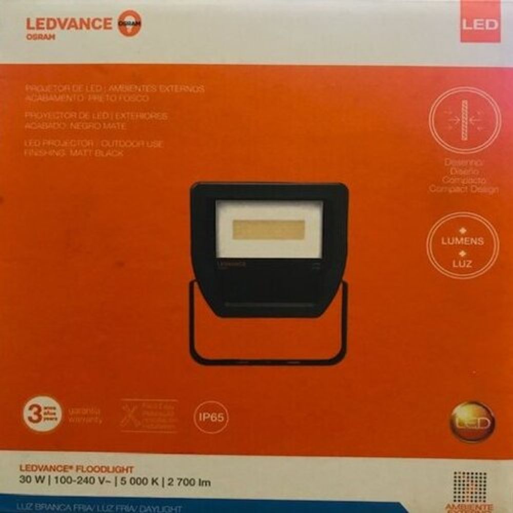 Projetor Refletor LED Floodlight Preto 30W Bivolt IP65 5000K Luz Branco ...